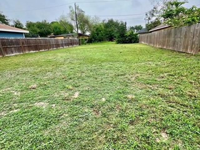 1816 Del Prado Dr, Brownsville, TX 78521
