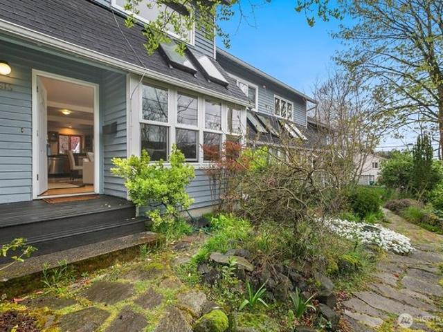1816 E Jefferson St Unit B, Seattle, WA 98122