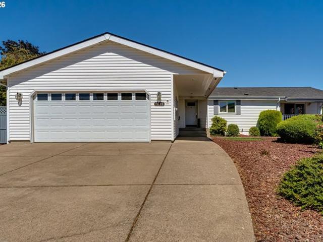 1816 Fountain Ct, Eugene, OR 97402