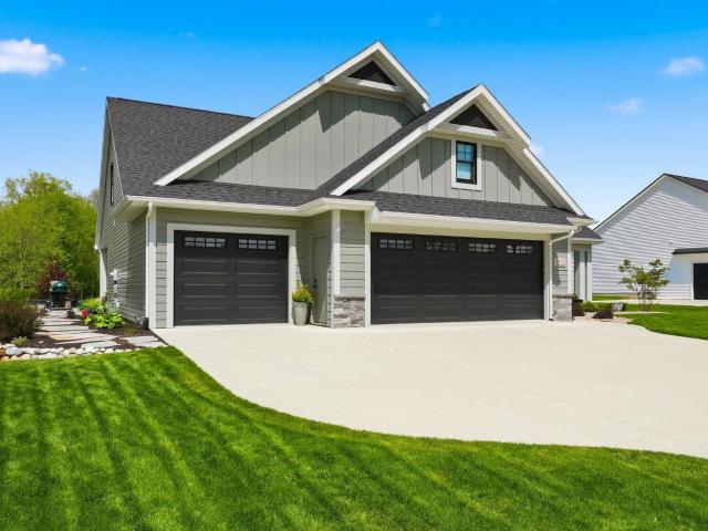 1816 Golfview Drive