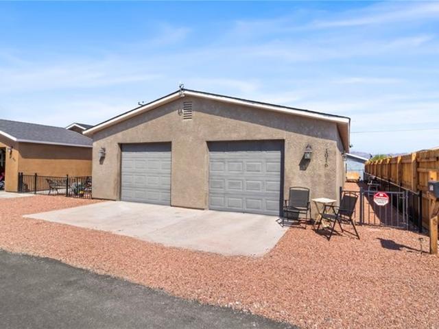 1816 Granada Dr, Bullhead City, AZ 86442