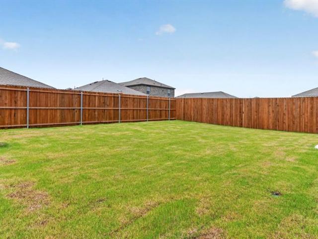 1816 Potomac Lane