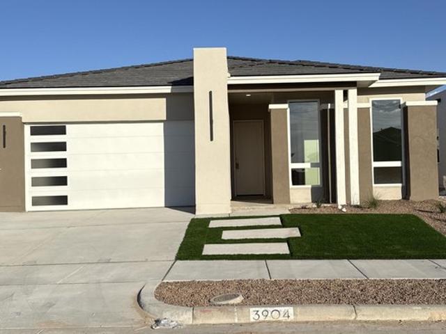 1816 Preakness St, El Paso, TX 79928
