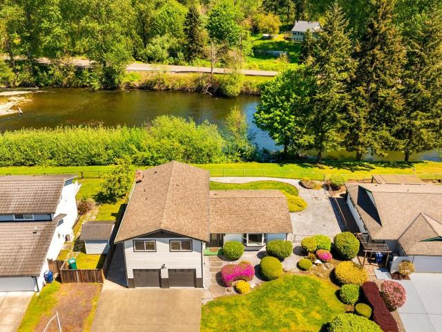 1816 Riverview Dr NE, Auburn, WA 98002 | MLS #2516 | Compass