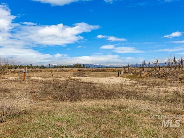 1816 Schultz Rd