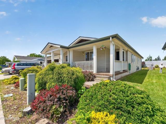 1816 W Bounty Loop, Hayden, ID 83835
