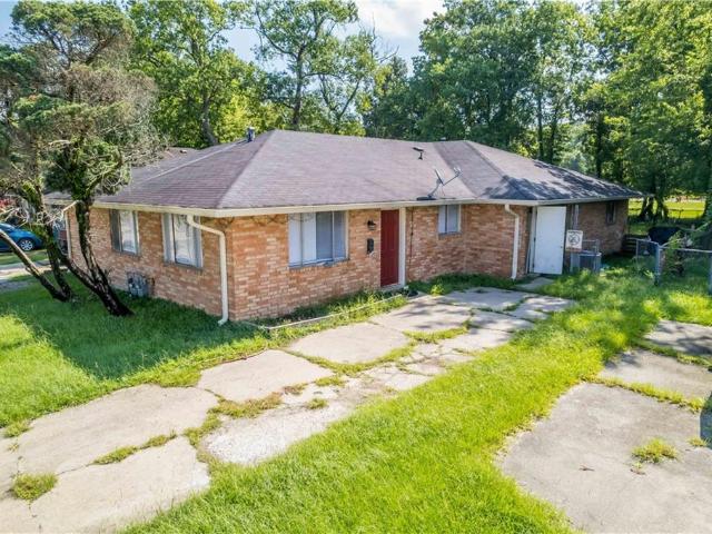 1816 18 N Harco Drive