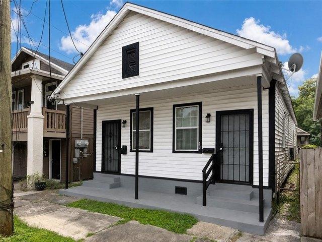 1816 1 Allen St, New Orleans, LA 70116