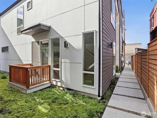 1816 24th Ave S, Seattle, WA 98144