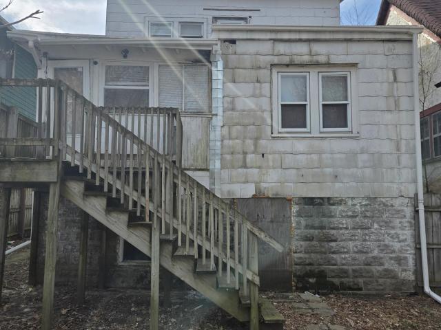 1817 Maplewood Avenue