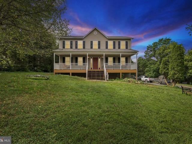1817 Marys Shady Ln, Front Royal, VA 22630