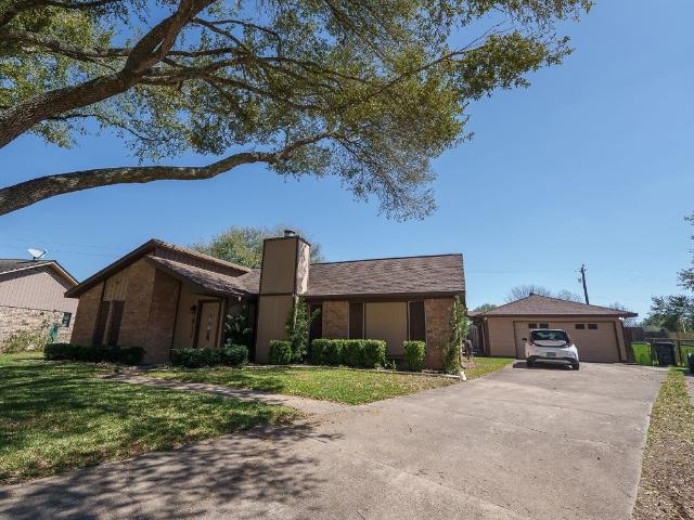 1817 McKinley St, Rosenberg, TX 77471 | MLS #858132 | Compass