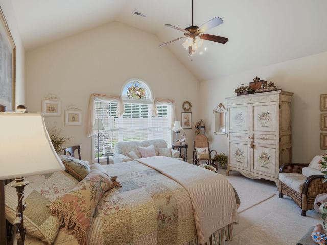 1817 Mill Creek Road NW
