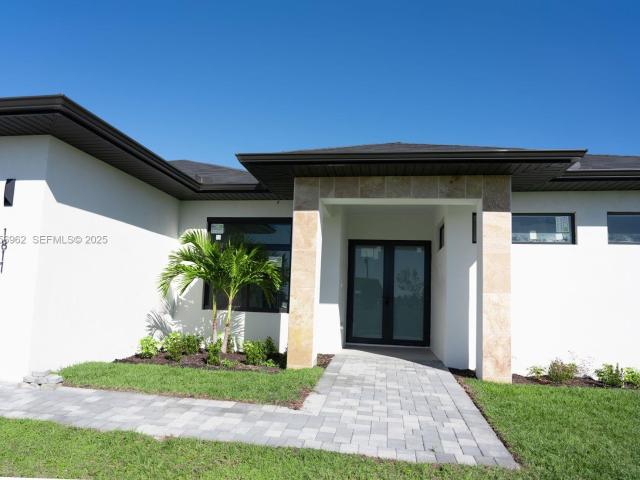1817 NE 17th St, Cape Coral, FL 33909 | MLS #A11756 | Compass