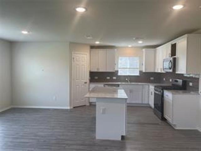 1817 Acacia Drive