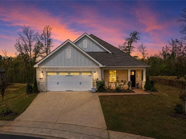 1817 Armistead Ln, Auburn, AL 36830