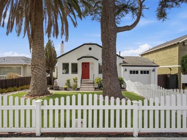 1817 Bayview Ave, Belmont, CA 94002
