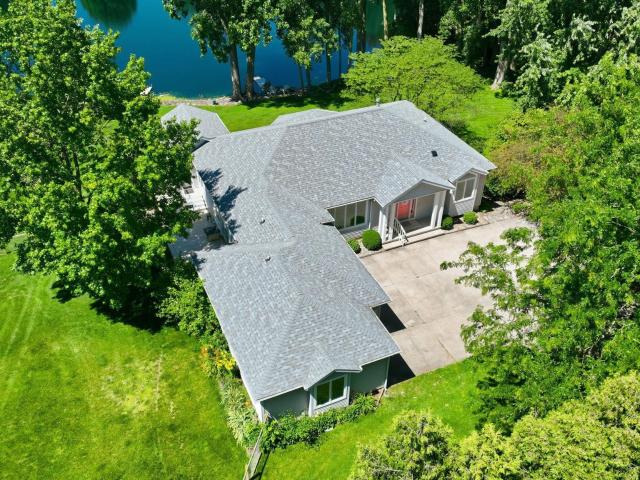 1817 Deer Trail