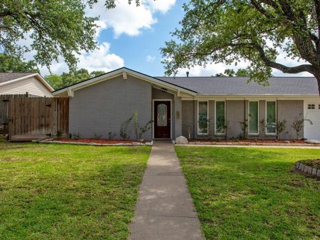 1817 Laura Ln, College Station, TX 77840