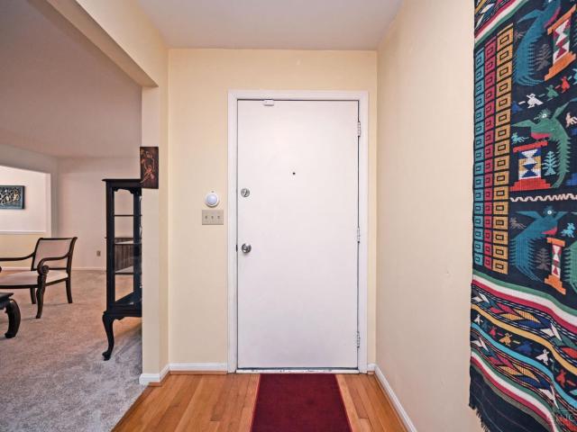 1817 Loisdale Court