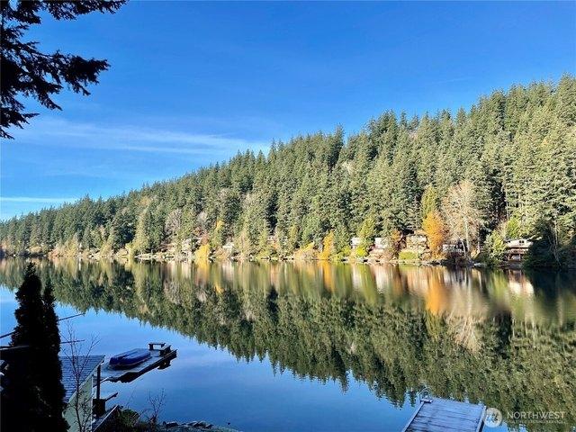 1817 Sleepy Hollow Ln, Bellingham, WA 98226