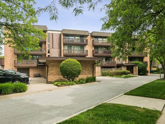 1817 Tanglewood Dr Unit 3A, Glenview, IL 60025