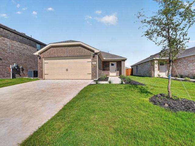 1817 Teton River Dr, Blue Ridge, TX 75424