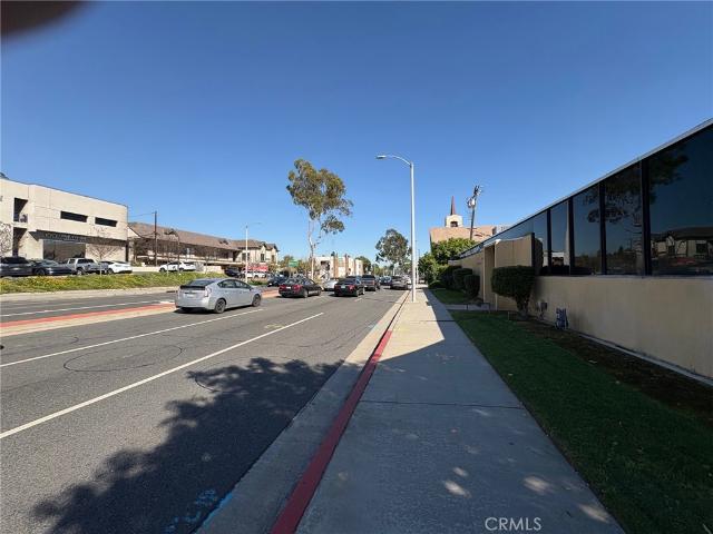 1817 W Beverly A