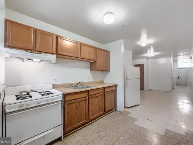 1817 W Mulberry Street