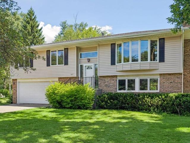 1817 Welland Ave, Minnetonka, MN 55305