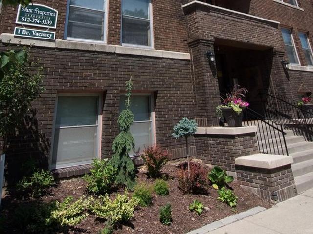 1817 2nd Ave S, Minneapolis, MN 55403