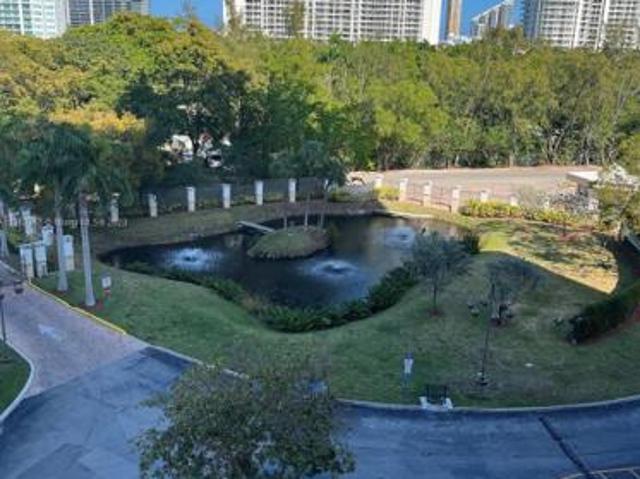 18181 31st Ct NE #704, Aventura, FL 33160