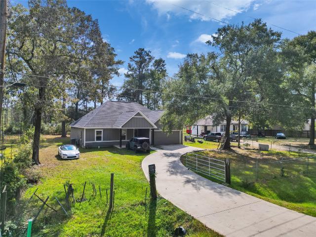 18182 William Ln, Conroe, TX 77302 | MLS #68681 | Compass