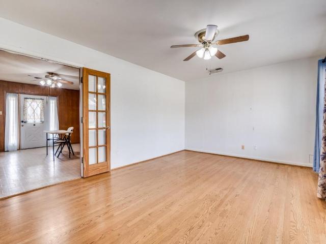 1818 N Place