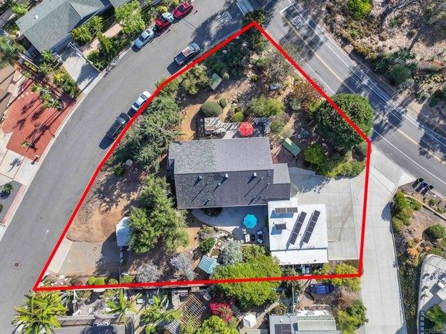 1818 Avocado Rd, Oceanside, CA 92054