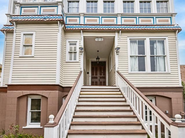 1818 Broadway Street