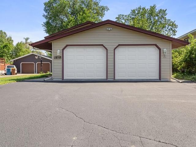 1818 Eugene St, White Bear Lake, MN 55110