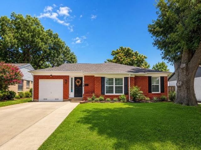 1818 Plymouth Dr N, Irving, TX 75061