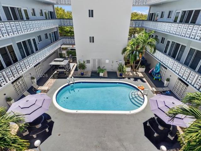 1818 Rodman St Apt 3B, Hollywood, FL 33020