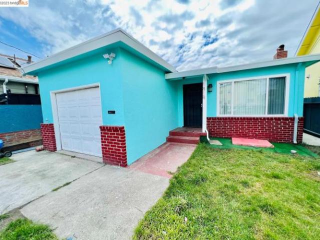 1818 Roosevelt Ave, Richmond, CA 94801