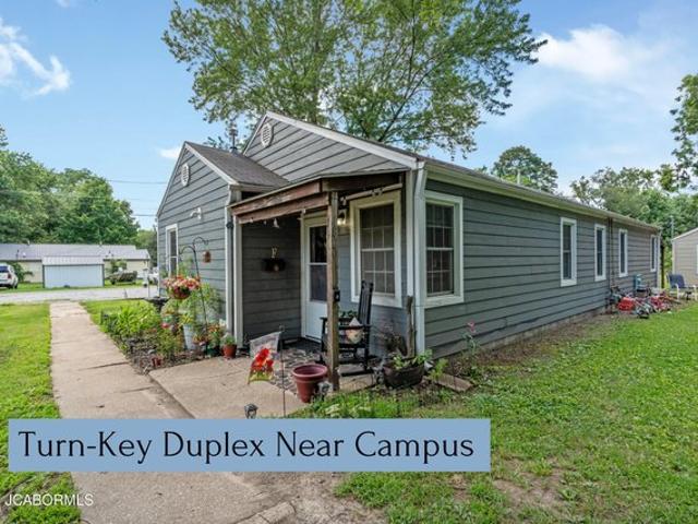 1818 S Carr Ave Units 1818 & 1820, Sedalia, MO 65301