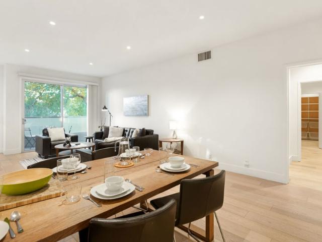 1818 Thayer Avenue 201