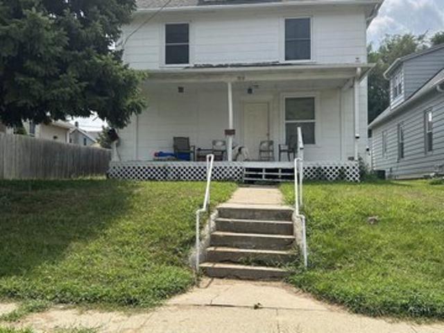 1818 W Palmer Ave, Sioux City, IA 51103