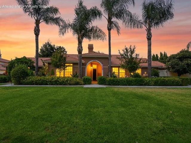 1818 W Prosperity Ave, Tulare, CA 93274