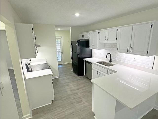 1818 winship dr