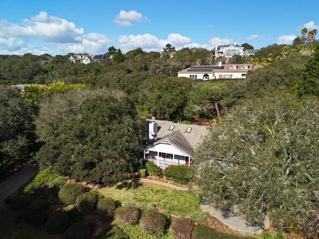 18191 Berta Canyon Rd, Salinas, CA 93907 | MLS #ML82034 | Compass