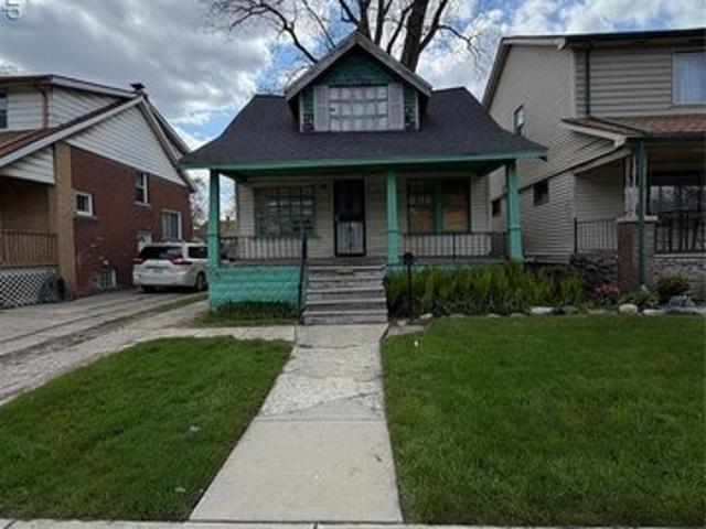 18191 Russell St, Highland Park, MI 48203