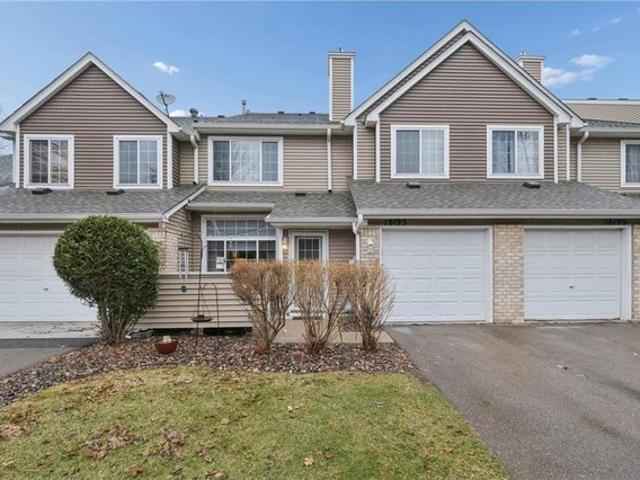 18195 Warbler Ln, Eden Prairie, MN 55346
