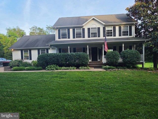 18198 Springs Rd, Jeffersonton, VA 22724