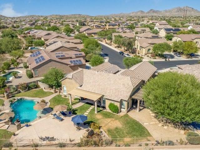 18199 W Buckhorn Dr, Goodyear, AZ 85338